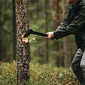 Fiskars Chopping Axe - 28" Shock Absorbing Handle and Low-Friction Steel Blade Coating - Wood Chopper Axe with Sheath - Ideal for Felling Trees - Black