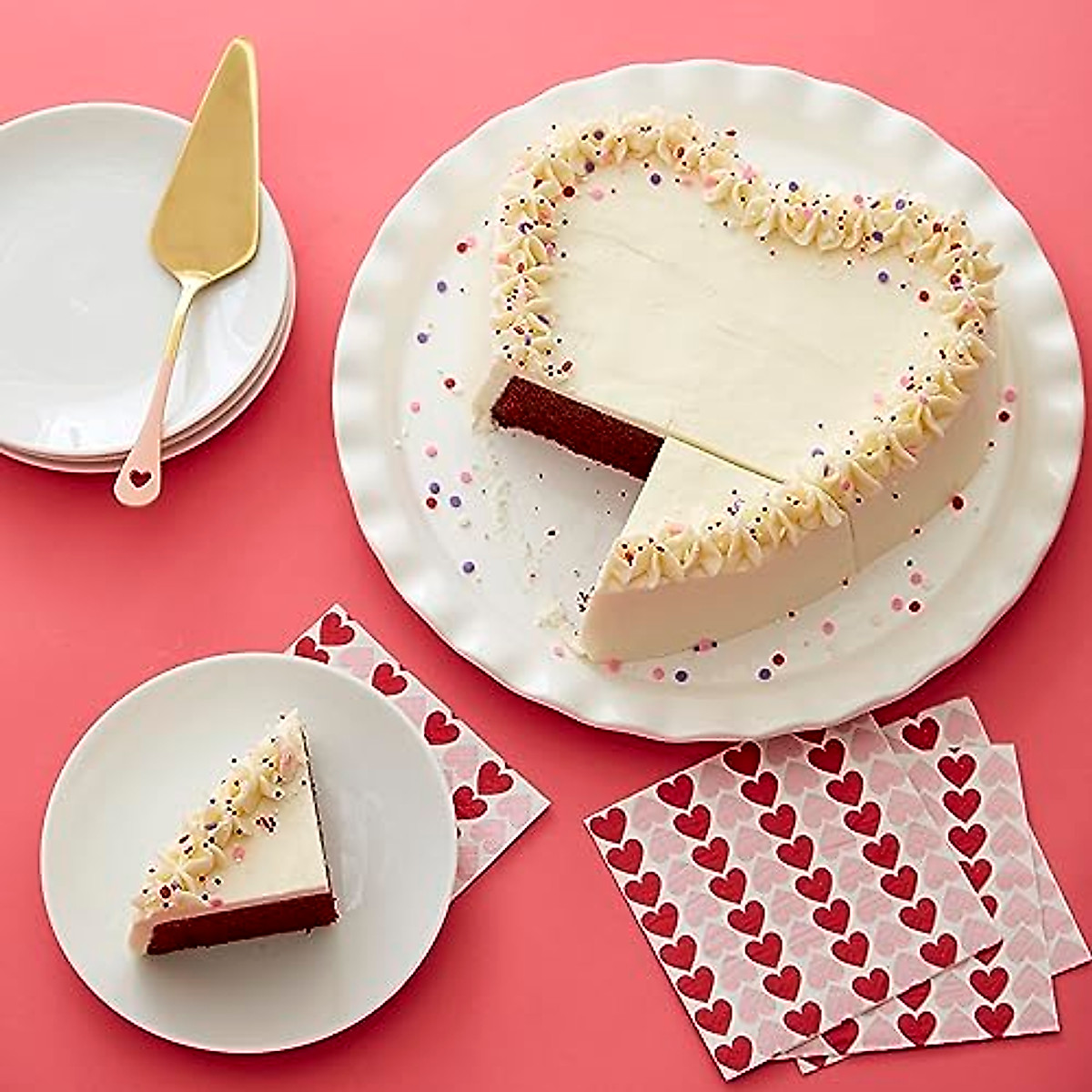 Wilton Decorator Preferred Heart Shaped Aluminum Cake Pan, 10-Inch, Light