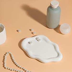 Lynagert Cloud Trinket Dish, Chubby Jewelry Tray, Ceramic Jewelry Ring Trinket Dish for Rings Earrings Necklace Organizer, Mother's Day Thanksgiving Christmas Birthday Bridesmaid Gifts (White)