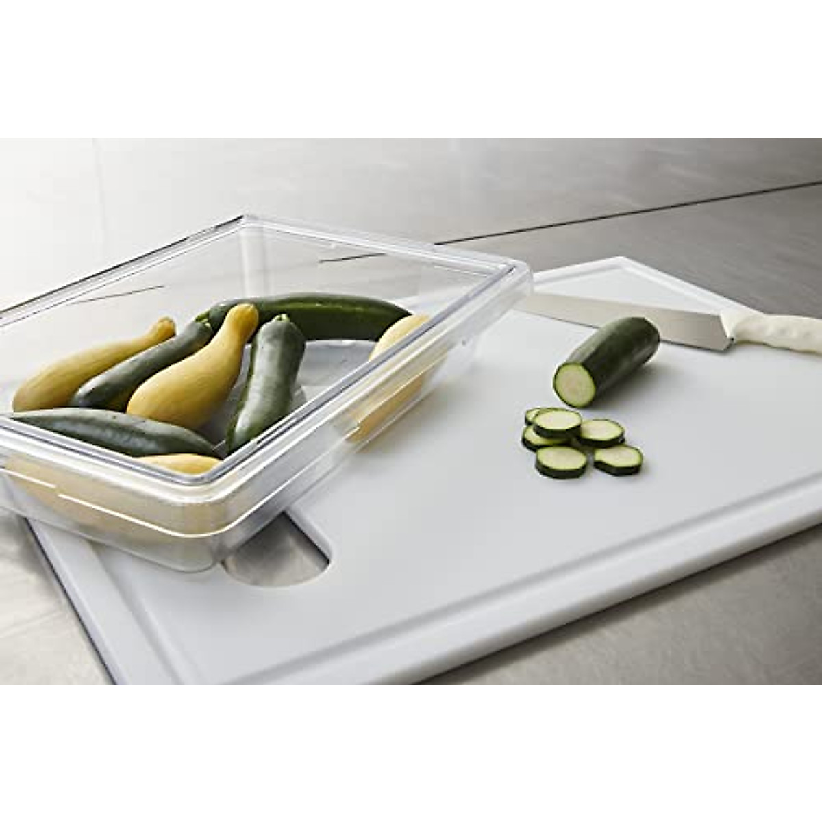 Rubbermaid Commercial Products Large Shallow Food Storage Container for Kitchen Restaurant Use, 5 Gallon Clear, 26 x 18 x 3.5 inches