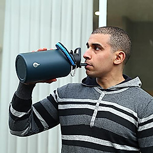 BJPKPK Half Gallon Insulated Water Bottles with Straw Lid,64oz Large Water Bottle,Stainless Steel Water Bottles with 3 Lids and Paracord Handle, Water Bottle for Hot & Cold Liquid, Black