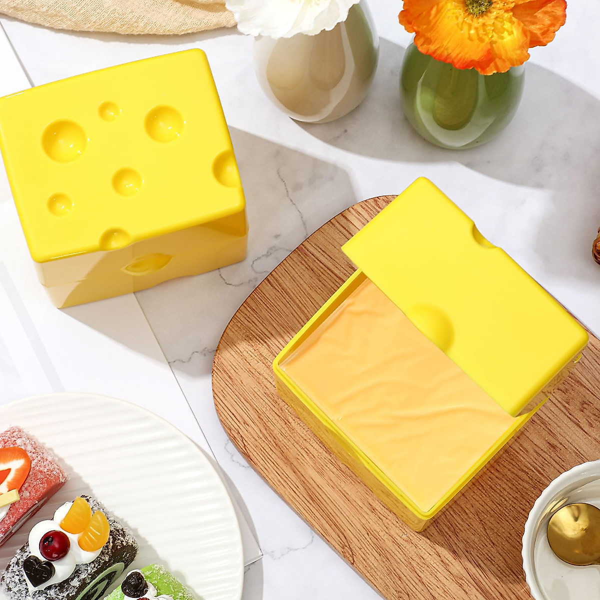 Uiifan 2 Pcs Sliced Cheese Storage Container with Flip Lid Cow Cheese Slice Crisper Butter Storage for Refrigerator Cheese Slice Holder with Lids Plastic Cheese Box for Fridge Airtight Food