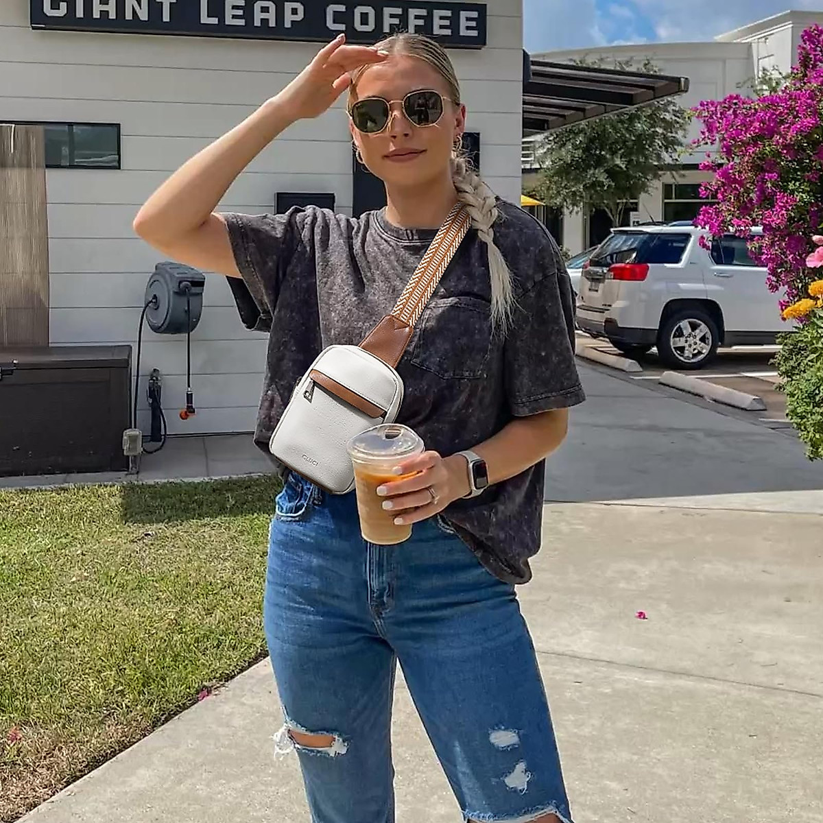 CLUCI Small Sling Bag for Women Crossbody Purse, Leather Fanny Packs with Guitar Strap, Cross Body Bag Women Off White with Brown