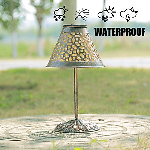 FLJZCZM Solar Lanterns Lights Outdoor Lantern Hanging Garden Metal Bronze Retro Light Battery Table Lamp Decorative Yard Camping Waterproof (Antique Bronze)