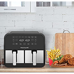 FRIGIDAIRE 8 QT DUAL zone 2-drawer Digital Air Fryer, Black/Stainless