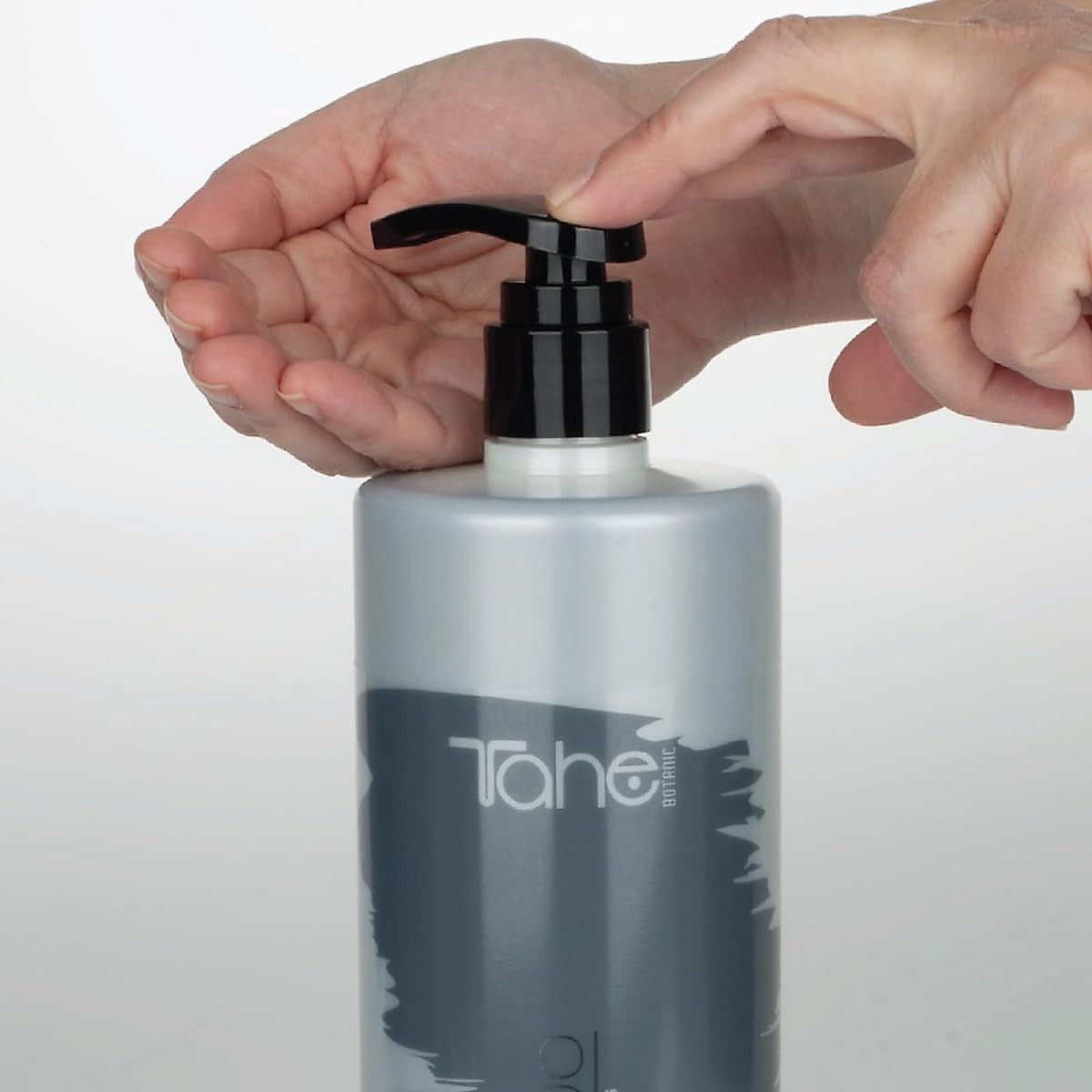 Tahe Silver Shampoo 1000ml Correction for White, Grey or Highlighted Hair