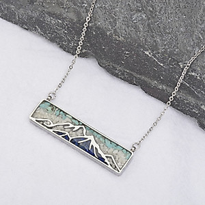 LaurenSpencer Gemstone Mountain Necklace for Women White Howlite Turquoise Tumbled Chips Pendant Necklace Dainty Mountain Range Necklaces for Women Girls Nature Jewelry Gift, Stainless Steel,