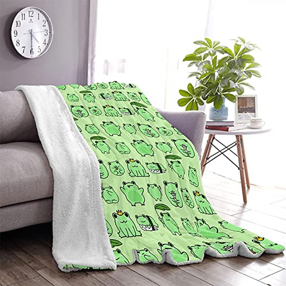Juirnost Frog Blanket Frog Gifts for Women Frog Gifts for Frog Lovers Soft and Cozy Throw Blanket for Couch Sofa Bed Living Dorm Room Home Decor 50X60inch Soft Warm Lightweight