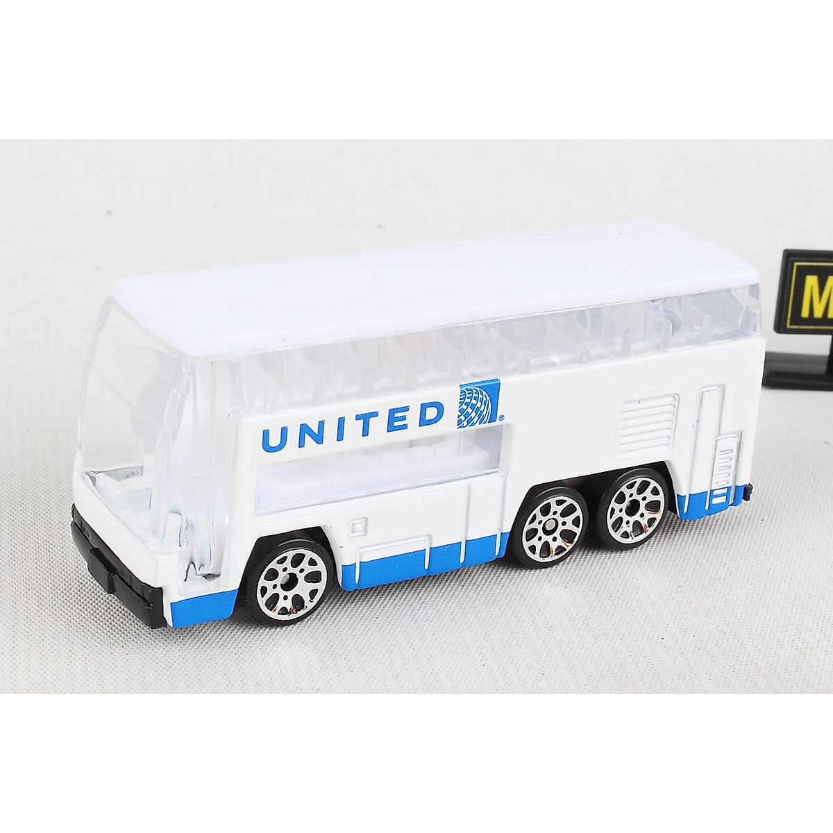 Daron United Airlines Airport Playset
