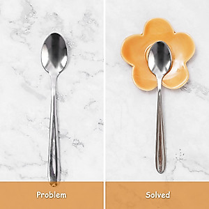 Whaline 4Pcs Flower Coffee Spoon Rest Groovy Retro Flower Ceramic Teaspoon Holder Boho Daisy Sauce Dishes Dipping Bowl Floral Ring Dish for Groovy Retro Boho Party Kitchen Office Home Decor