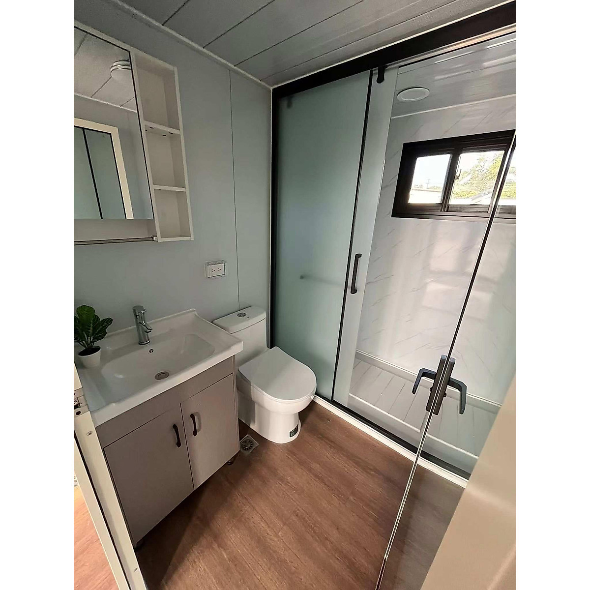 Generic Expandable Home materialize of Container, Prefeb House, 20 ft Expandable House, Modern 2 Bed Portable House, Brown