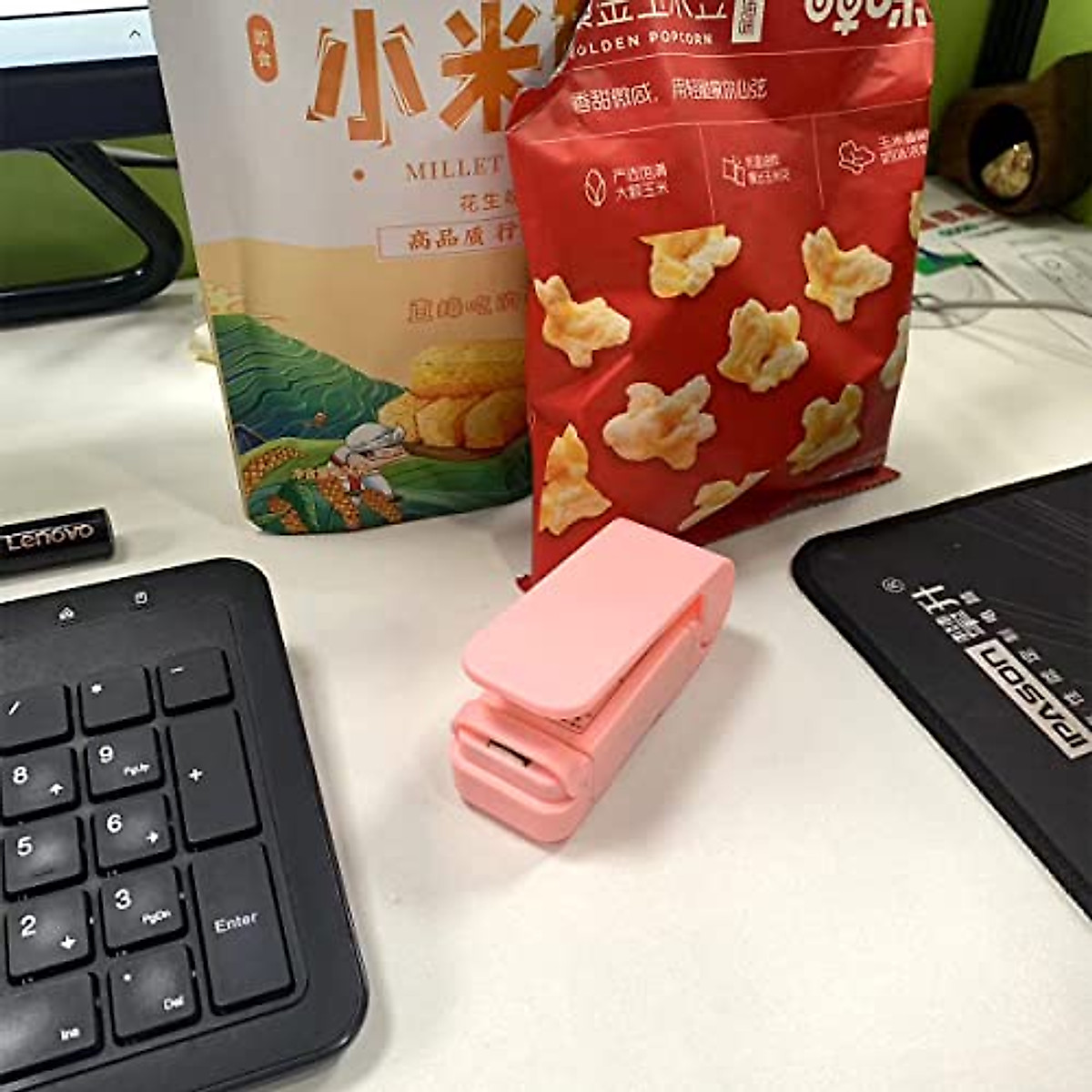 Bag Sealing Machine MiNi, Vacuum Heat Sealing and Portable Retail Bag Sealing Machine, Suitable for Home, Picnic Plastic Bag Food Bag Sealing