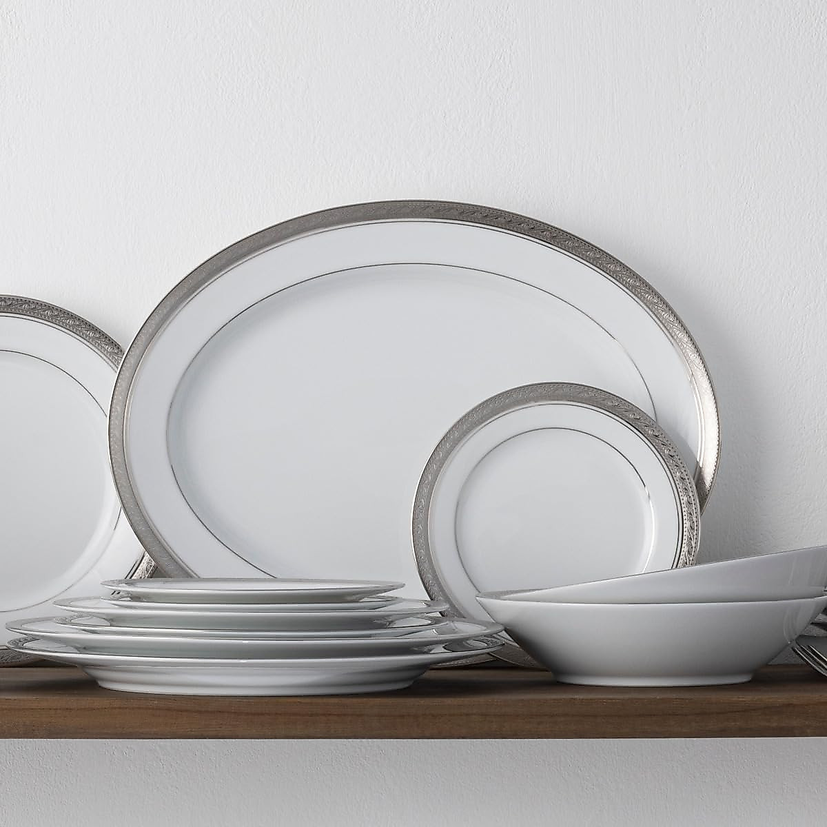 Noritake Crestwood Platinum 14-Inch Medium Oval Serving Platter