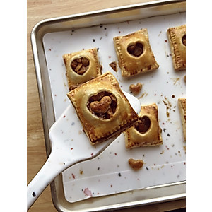 GIR: Get It Right Premium Silicone Baking Set - Non-Stick Heat Resistant Kitchen Baking Tools - Reusable Baking Mat, 11” and 8” Spatula – Sprinkles, (GIR3BK498SKL)