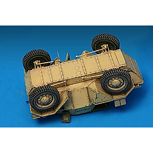Miniart 1:35 Scale Dingo Mk 1b British Armoured Car w/ Crew Plastic Model Kit
