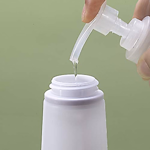 Valourgo Leak Proof Travel Size Bottles, TSA Approved Portable Silicone Containers Plastic Spray Bottle for Travel Size Toiletries Refillable Travel Accessories Handy 5 Pieces Travel Kit (3.4 fl. oz)