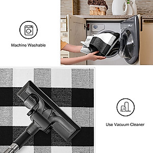 uxcell Buffalo Check Rug,Plaid Outdoor Rug,Layered Door Mat,Cotton Gingham Rugs,Floor Mat for Front Porch/Runner/Bedroom/Kitchen/Farmhouse 35"x24" Black & White