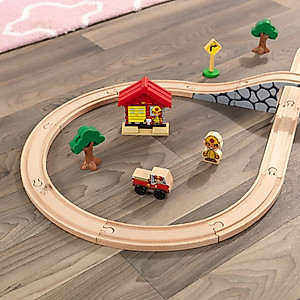 KidKraft Figure 8 Train Set, Gift for Ages 3+