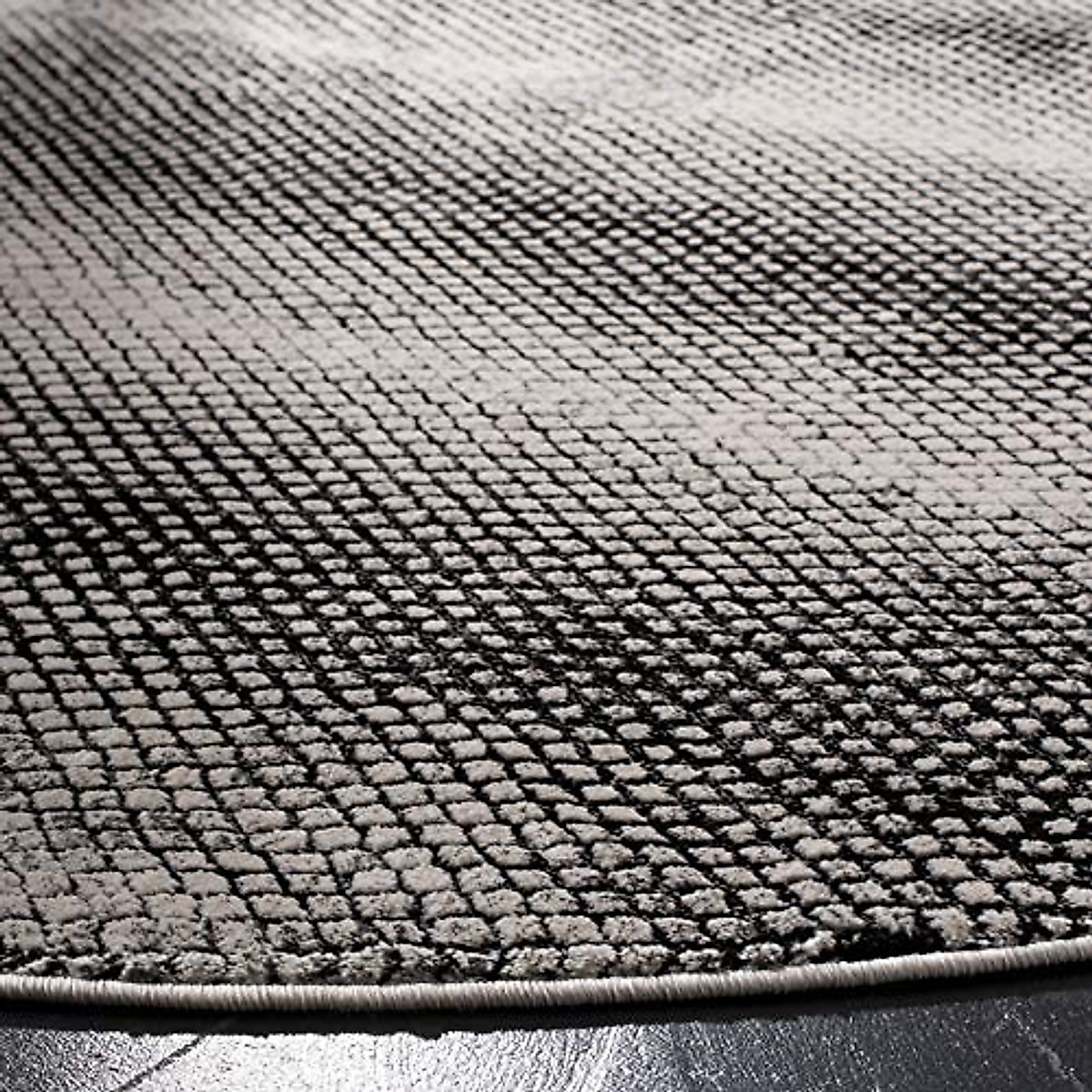 SAFAVIEH Lurex Collection Area Rug - 6'7" Round, Black & Ivory, Modern Abstract Design, Non-Shedding & Easy Care, Ideal for High Traffic Areas in Living Room, Bedroom (LUR186Z)