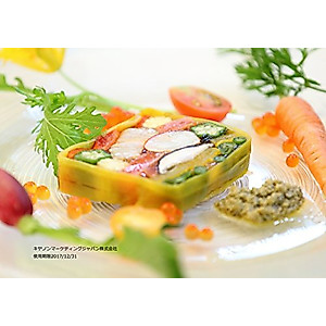 Canon DSLR Camera EOS Kiss X7 (White) with EF 40mm F2.8 STM + EF-S 18-55mm F3.5-5.6 IS STM - International Version (No Warranty)