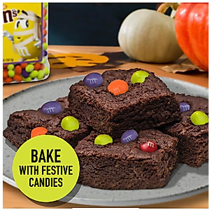 M&M'S Peanut Ghoul's Mix Bulk Chocolate Halloween Candy Resealable Jar (62 oz.) | Delicious Roasted Peanut Center Coated in Real Milk Chocolate | INCLUDES SameDay Shippers Branded Bag Clig and Treat Bag