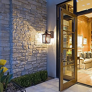 SIEPUNK Porch Light with Outlet, Dusk to Dawn Outdoor Light with GFCI Outlet, Anti-Rust Outdoor Wall Lantern Exterior Light Fixture, Outside Lights for House Front Door Patio Garage, Bulb Included