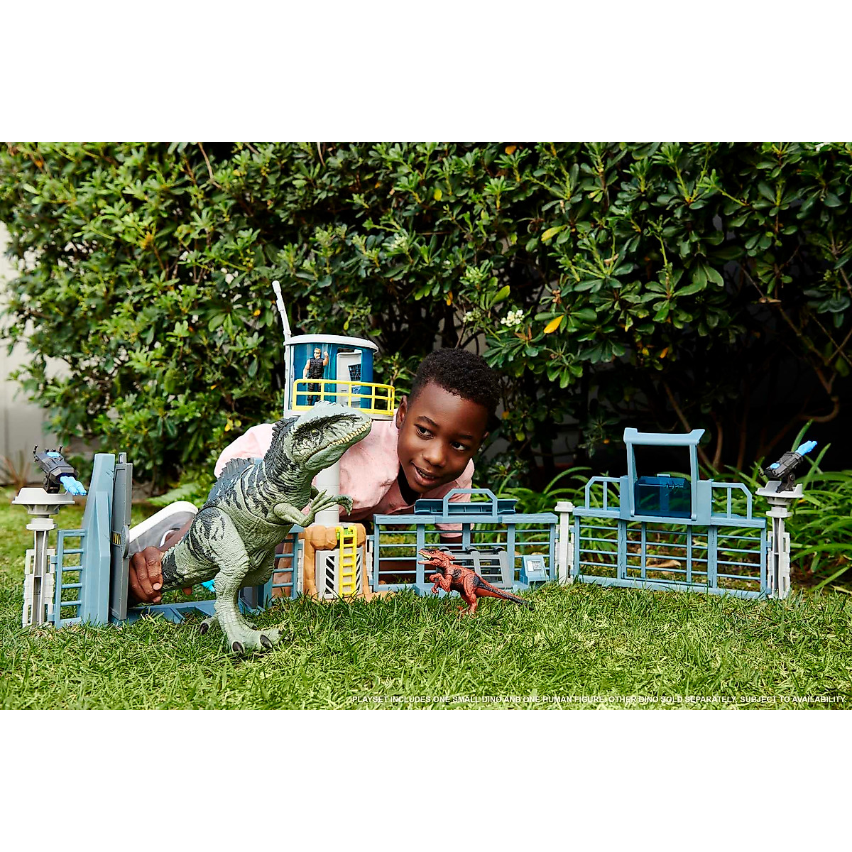 Mattel Jurassic World Dominion Strike 'n Roar Dinosaur Action Figure, Giganotosaurus Green Dino Toy with Striking Motion & Sounds