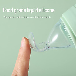 SANFE ELEPHANT Baby Spoons, Silicone Baby Food Dispensing Spoon, Squeeze Feeding Spoon with Cartoon Dust Cover, 4 oz. (Green)