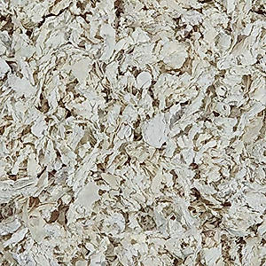 Kaytee Clean & Cozy White Bedding Pet For Guinea Pigs, Rabbits, Hamsters, Gerbils, and Chinchillas, 49.2 Liters