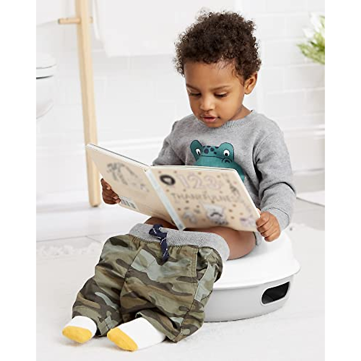 Skip Hop Potty Training Toilet, Go Time 3-in-1 Potty, White/Grey