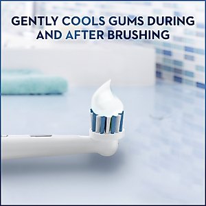 Crest Gum Detoxify Deep Clean Toothpaste, 0.85 Ounce Travel Size