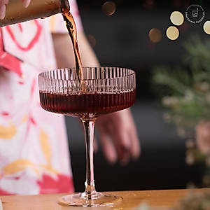 Vintage Art Deco Coupe Glasses - Tall Ribbed Coupe Cocktail Glasses 7 fl oz - Set of 4 - Crystal Cocktail Glassware for Champagne Classic Manhattan Goblet for Martini, Cosmopolitan, Sidecar, Daiquiri