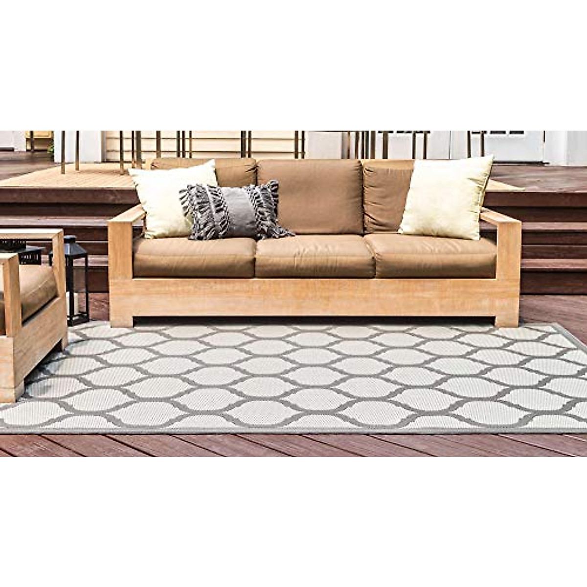 Unique Loom Outdoor Trellis Collection Area Rug - Moroccan (6' 1" x 9' Rectangle, Gray/ Silver)