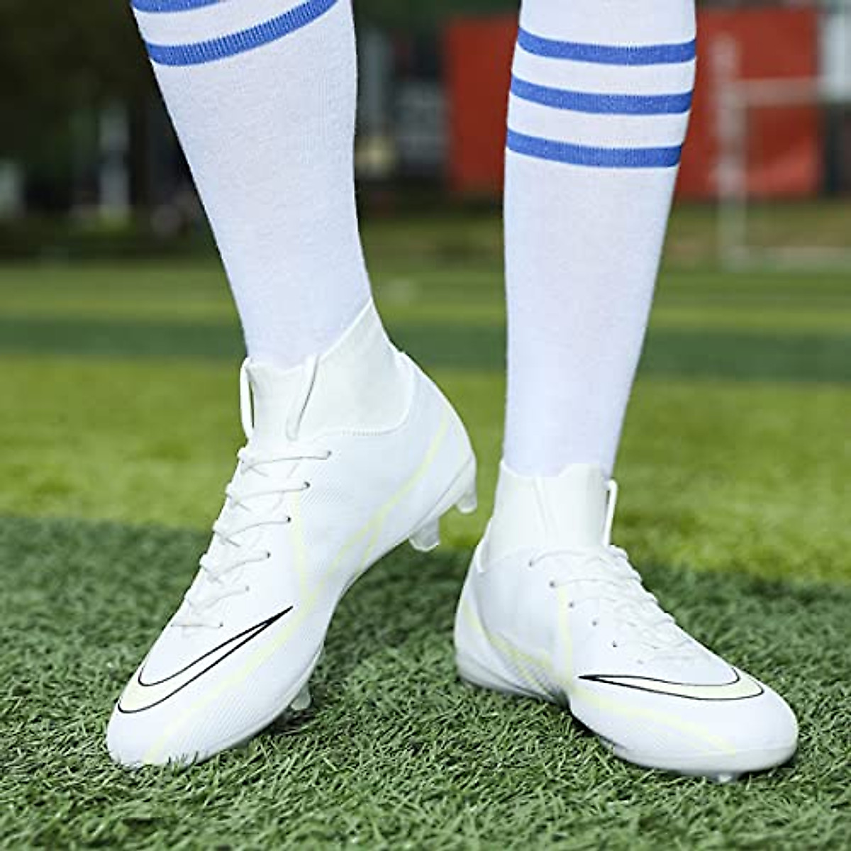 Men's Soccer Boots Football Cleats AG Hightop Football Shoes Athletic Indoor Outdoor Comfortable Soccer Shoes White