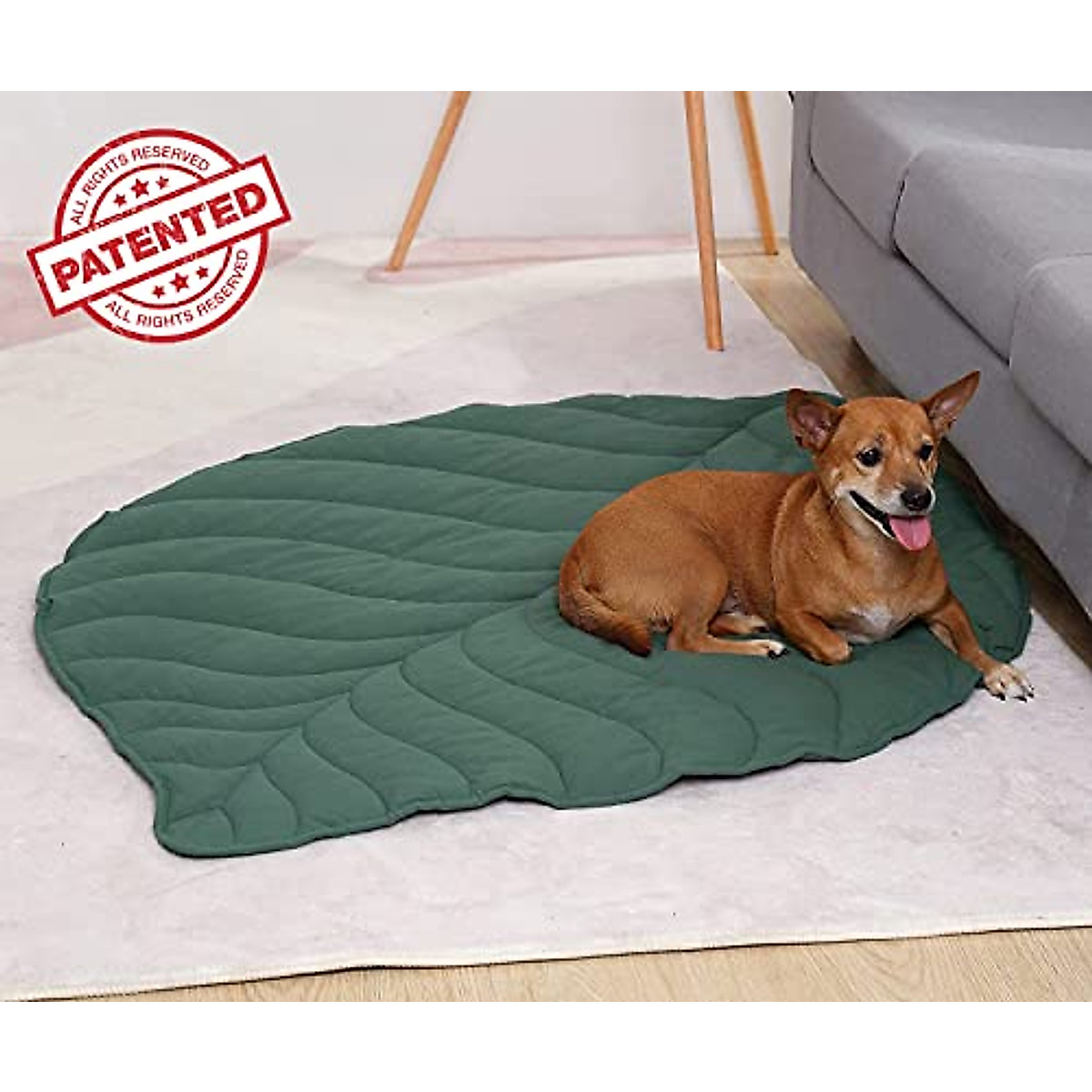 Leaf Shaped Cotton Dog Blankets for Small Medium Large Dogs, 56.3''x42.1'' Pet Mat for Dog Bed, Machine Washable Christmas Puppy Blanket for Couch Protection, Soft Throw Pad for Car