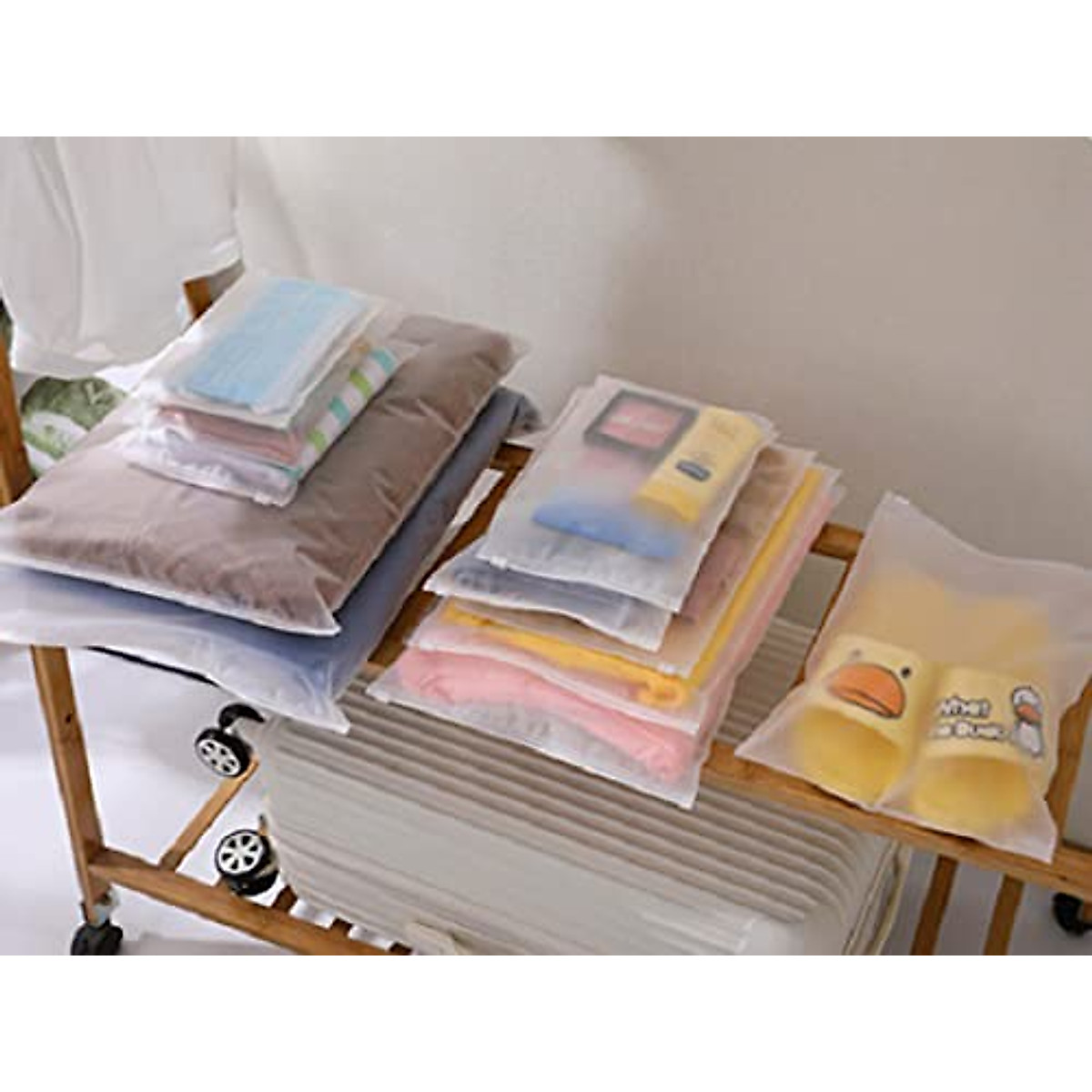 HAOXYO 30 Pcs Travel Storage Bags For Clothes,Reusable Plastic Ziplock Bags For Hospital Bag,Frosted Waterproof Multifunctional Luggage Storage Pouch for Clothes, Shoes, Cosmetics (5 Size), White