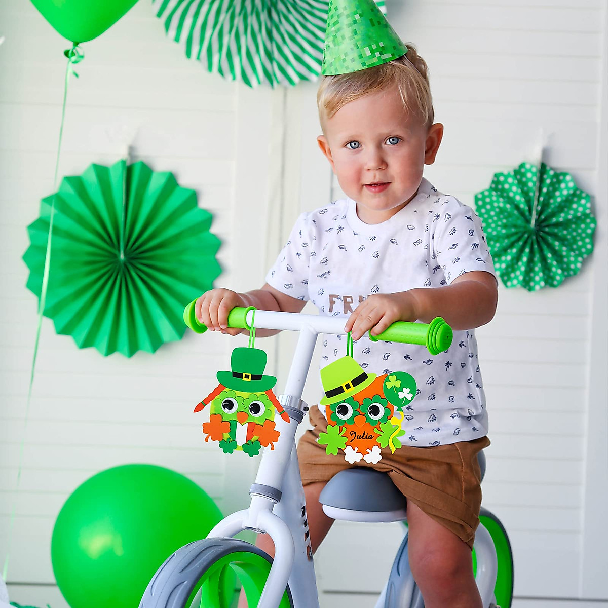24 Sets St. Patrick's Day Decorations Owl Shamrock Ornaments DIY St. Pat's Craft Kits Assorted Owl Four-Leaf Clover Irish Lucky Shamrock Foam Stickers for Kids Classroom Home Activity Gift Art Project