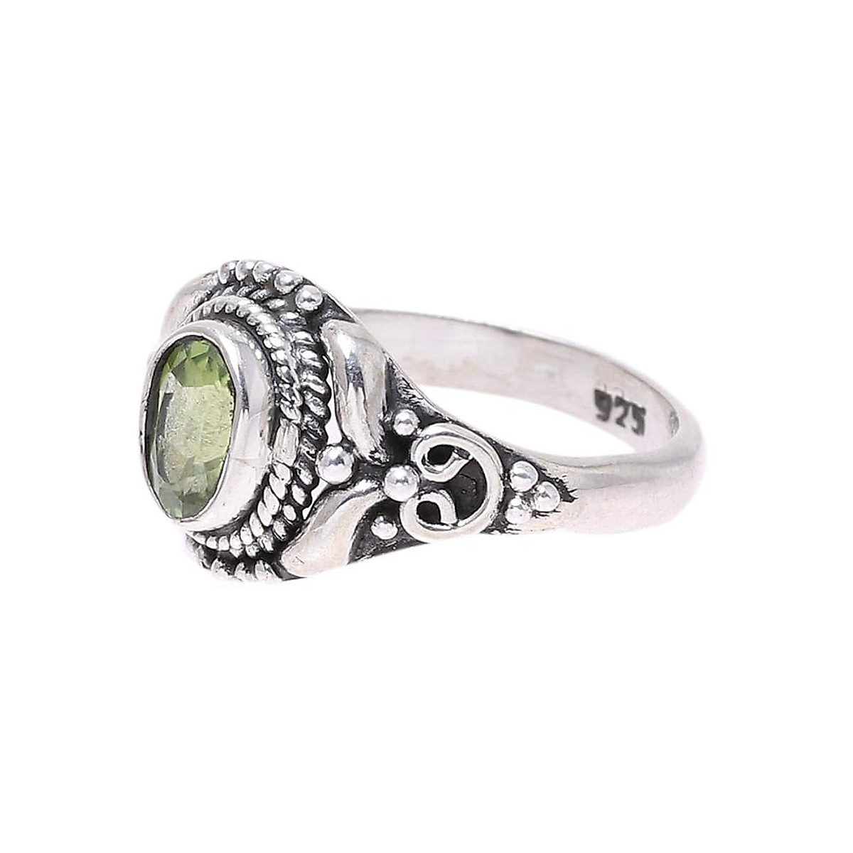 NOVICA Artisan Handmade Peridot Cocktail Ring Traditional from India Sterling Silver Red Single Stone Marsala Birthstone Gemstone [ring Front 0.5 in L x 0.4 in W x 0.2 in H Band Width 3 mm W] '