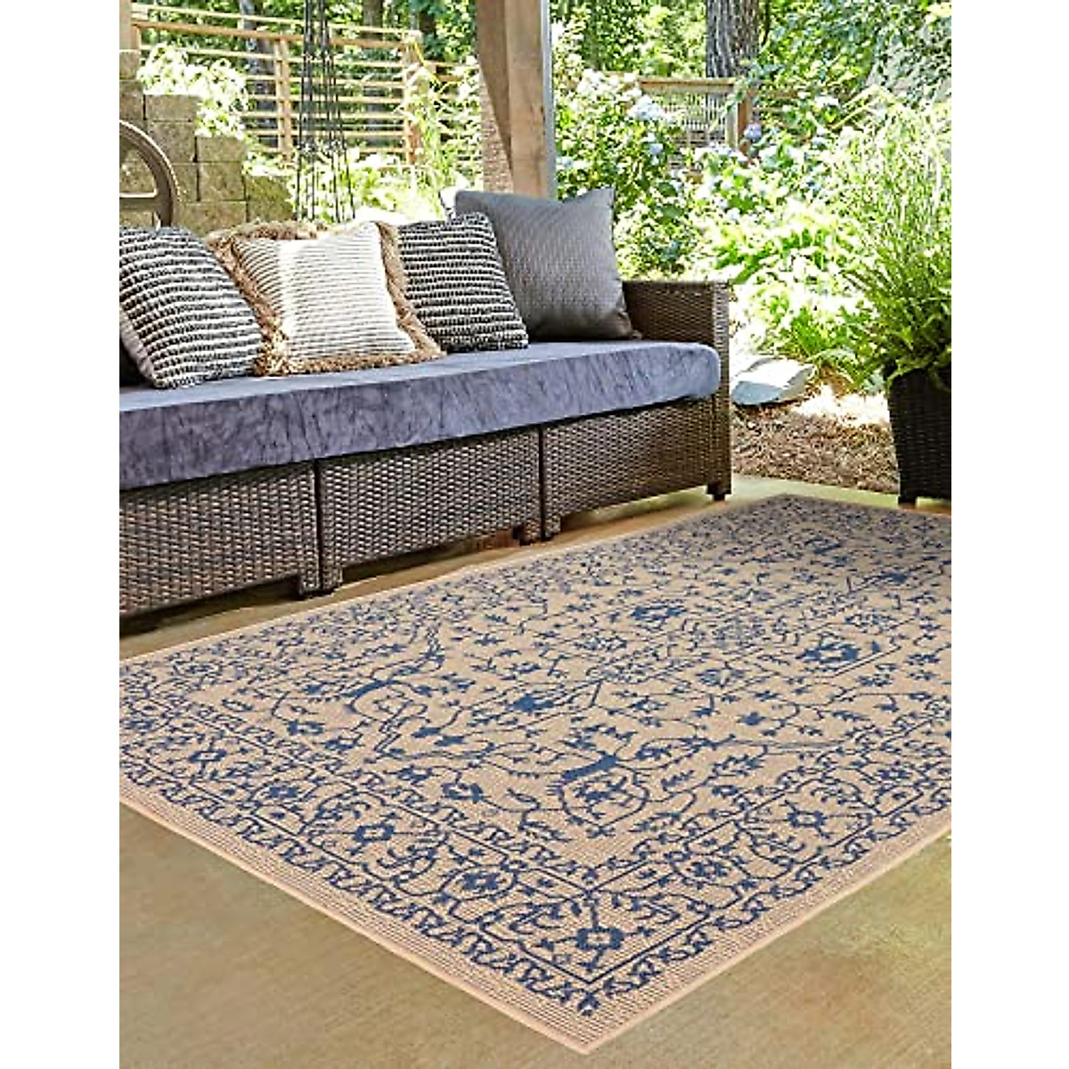 Unique Loom Outdoor Botanical Collection Area Rug - Allover (2' 2" x 3' 1" Rectangle, Beige and Blue/ Blue)