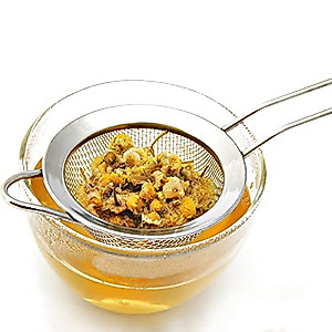 Fine Mesh Strainer Stainless Steel 3 Inch Small Mini Tea Strainer Cocktail Food Coffee Sturdy Long Handle Double Straining Sifter Kitchen Metal Bar Sieve Utensil strainer for juicing (Silver)