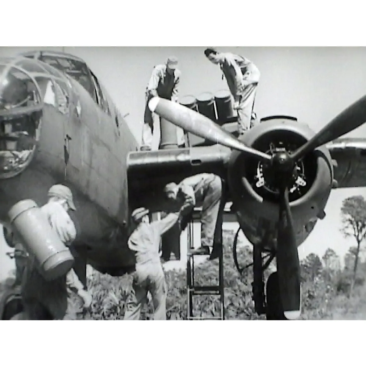 B-25 Mitchell Bomber WW2 Old Films Pacific War "Mission Over Wewak" DVD