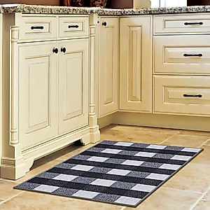 Ottomanson Ottohome Collection Non-Slip Rubberback Checkered Buffalo Plaid Design 2x3 Indoor Area Rug/Entryway Mat, 2'3" x 3', Black/White