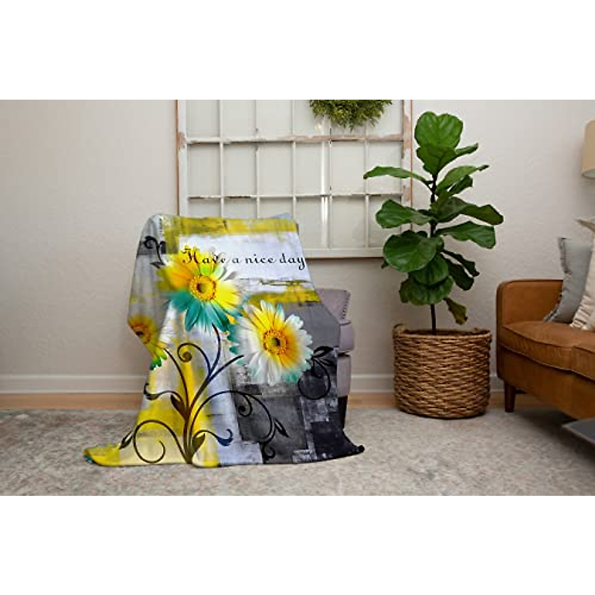 TONG XIAN Yellow Blanket,All Season Lightweight Plush and Warm Home Cozy Portable Fuzzy Throw Blankets for Couch Bed Sofa,Daisy Patchwork Throwing Blanket,Floral Throw Blanket,50"x60"