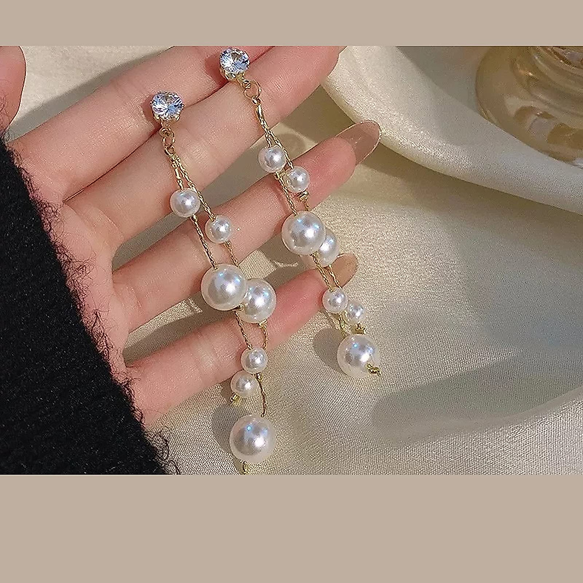 Aradio long pearl earrings Gold Long Tassel Pearl Earrings for Women 925 Sterling Silver needle Simulated Shell Pearl Earrings White Pearl Dangle Earrings Hypoallergenic Drop Pearl Earrings Dangle.