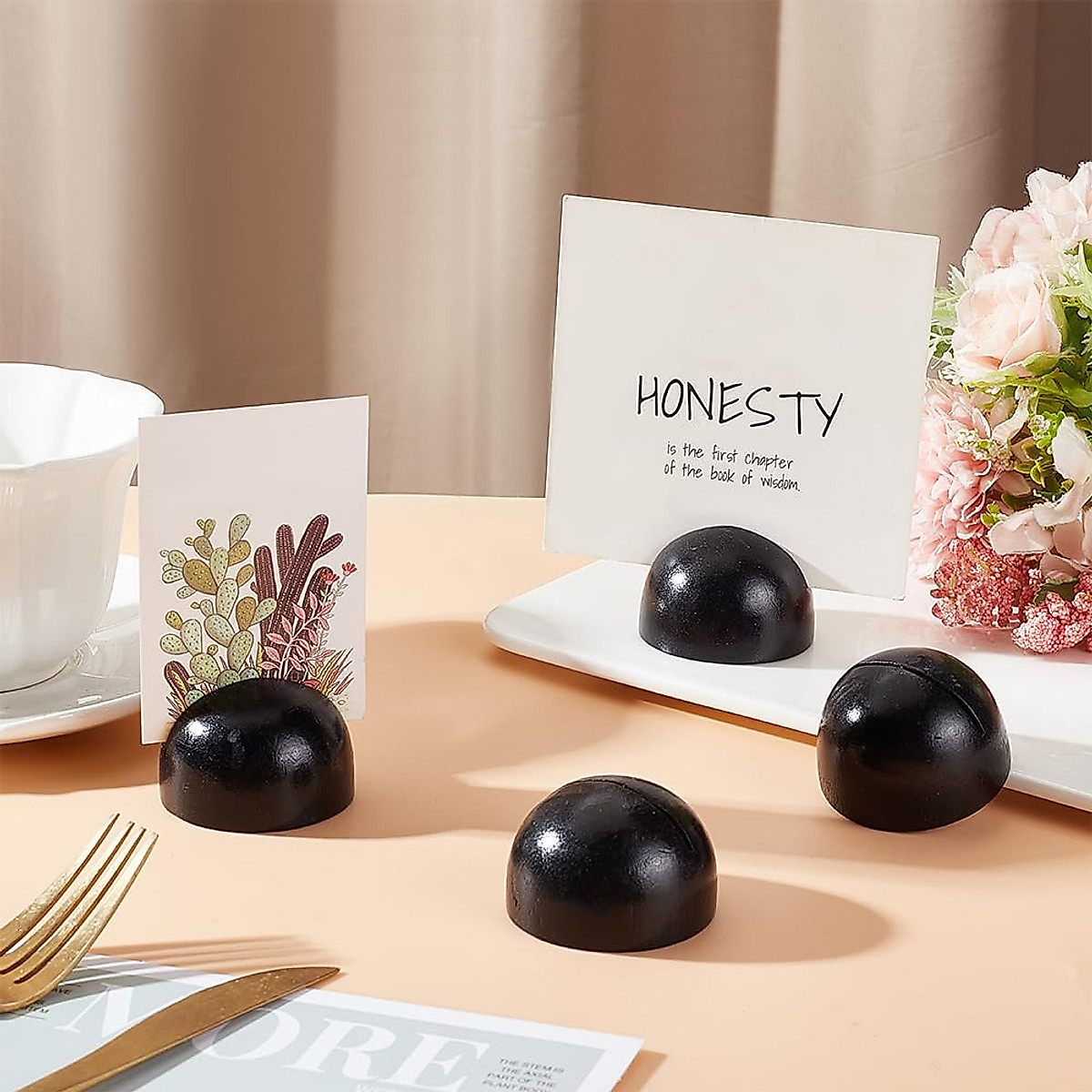 OLYCRAFT 20Pcs Round Table Number Stands Black Wood Memo Photo Stand 1.5mm Slot Name Card Holders 1.9x1.2 inch Place Card Holders Table Number Holders for Weddings Anniversary Party