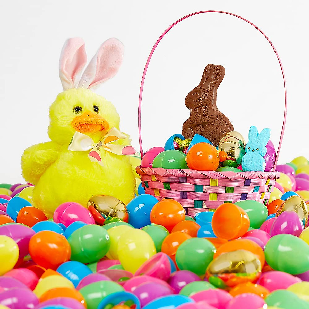 Party City Multi-Colored Fillable Plastic Easter Eggs with Hinge, 750 Bulk Count - Blue, Green, Orange, Pink, Purple, Yellow & Metallic Gold Colorful Eggs for Filling with Treats, Candy & Gifts