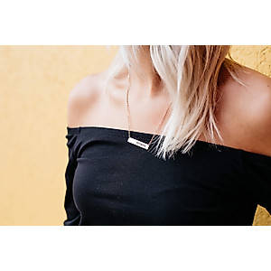 Rosa Vila Love Mama Bar Necklace, Simple Horizontal Bar Necklace, Bar Necklaces for Women and Girls, Mothers Day Jewelry, Mom Necklace,Gift for New Mothers (Silver Tone)