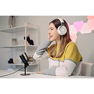 Elgato Pop Filter - Anti-Plosive Noise Shield Eliminates Pops and Hisses, Dual-Layer Steel Mesh with Magnetic Attachment Points, Custom Built for Elgato Wave:1/3, Black