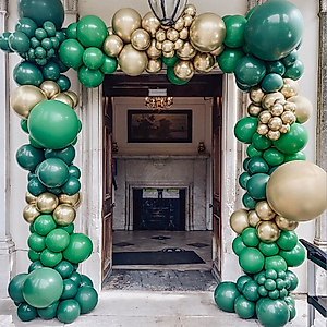 MOMOSHERO 137Pcs Green and Gold Balloons Arch Garland Kit, Dark Emerald Green Hunter Forest Sage Green Metallic Gold Balloon for Birthday Wedding Christmas Jungle Safari Baby Shower Party Decorations