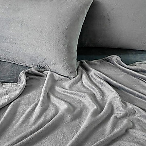 HYPREST Flannel Sheets King Size Deep Pocket, 250 GSM Micro Plush Velvet Sheets, Hotel Luxury Soft Breathable Grey King Bed Sheets Warm Fleece Sheets fits Mattress up to 24" in